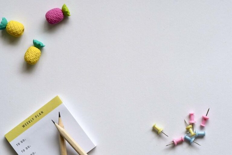 5 Best Free Writing Tools for an Essay - Visualmodo Blog