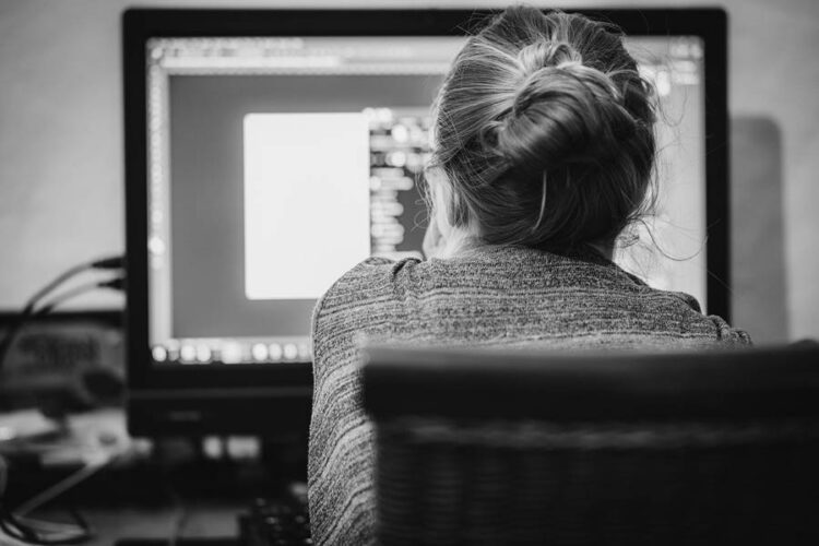 In Need Of A Website? How Work Efficiently With A Web Designer